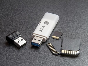 Don’t Plug In That USB Drive! | Chicago Microsystems, Inc. | IT Support ...